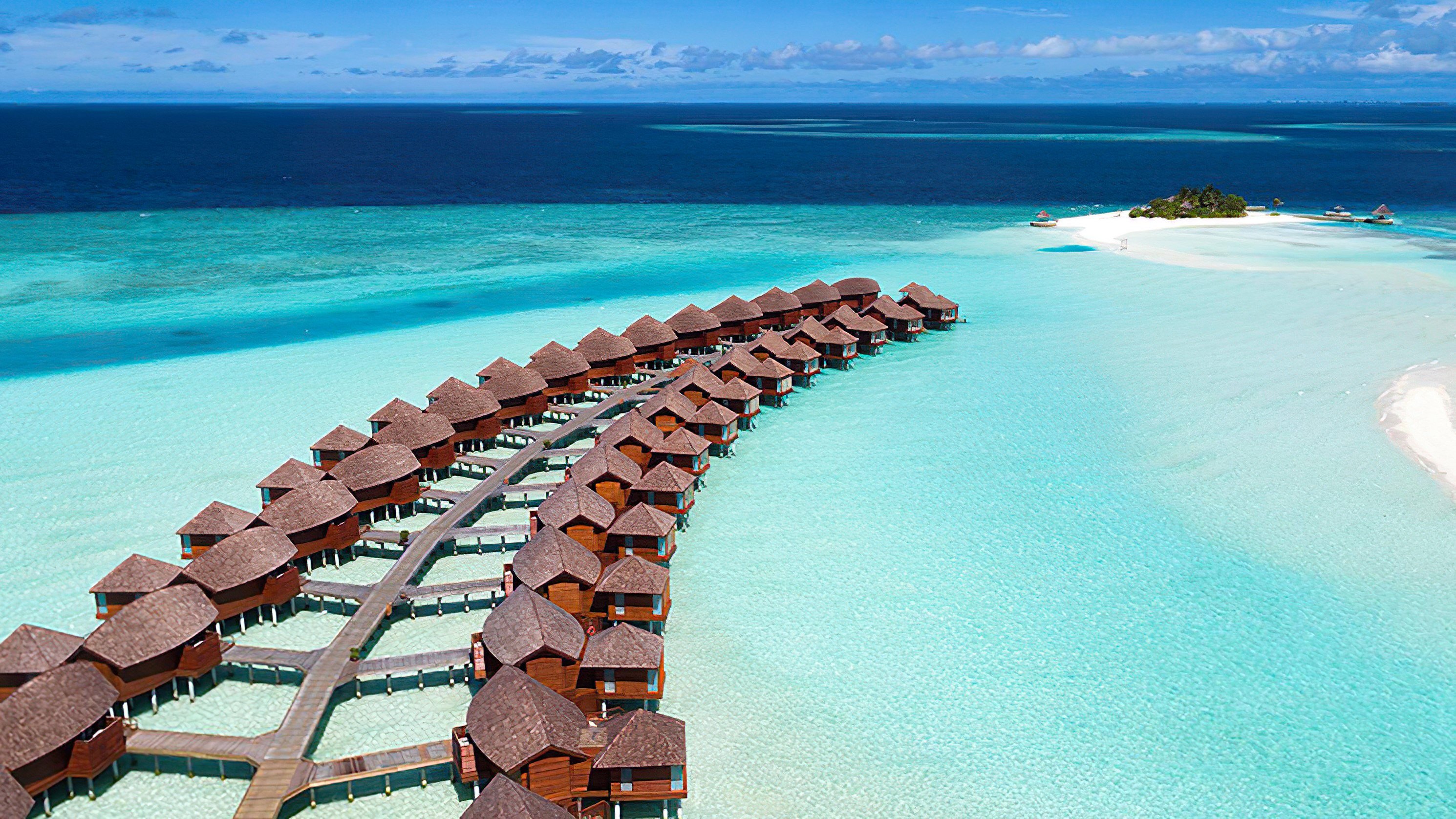 Anantara Dhigu & Veli luxury Island Surf Resort | LUEX